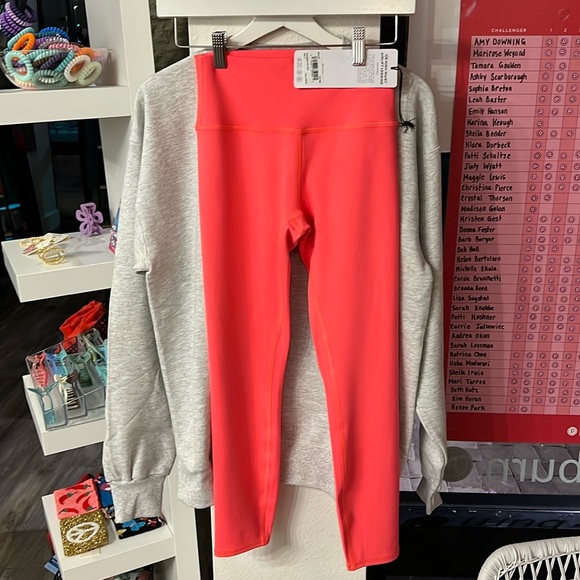 ALO Yoga | Pants & Jumpsuits | Alo Yoga | Poshmark